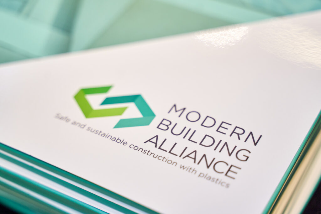 British standard test method for the fire performance of facades ...